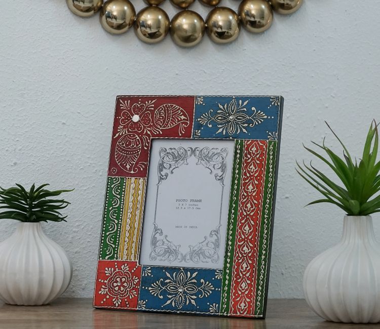 Latest Photo Frame Design 2025 | 300+ Frame Designs Ideas
